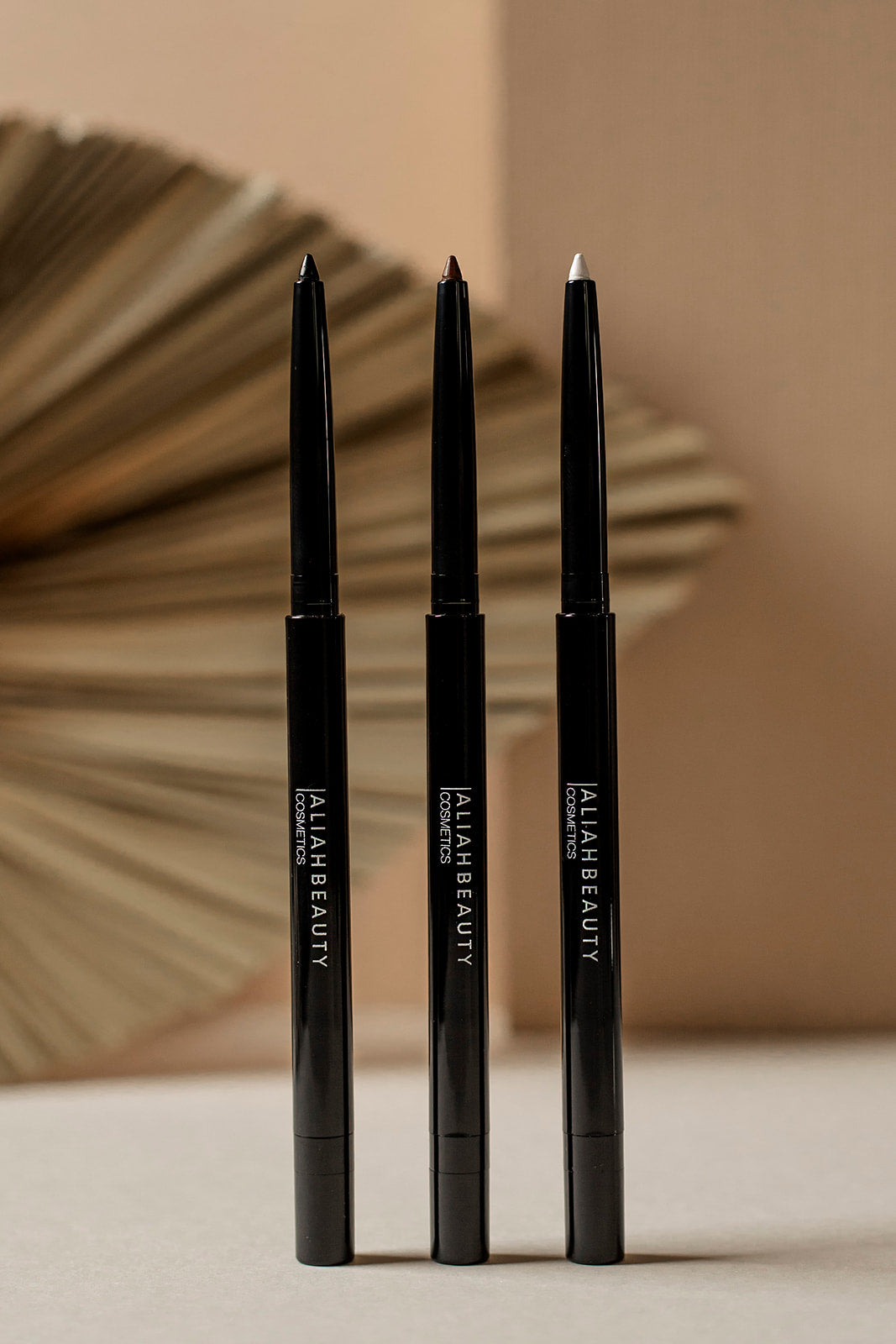 Retractable Eyeliner | Brown | Aliah Beauty